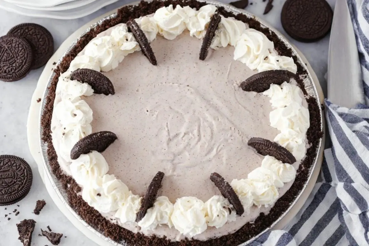 No Bake Oreo Pudding Pie